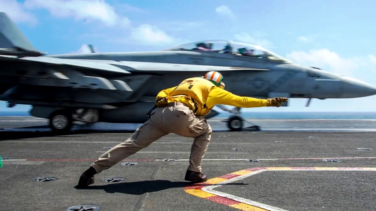 BAE Systems awarded $92m contract to continue US Navy AOOSS support - ADS Advance